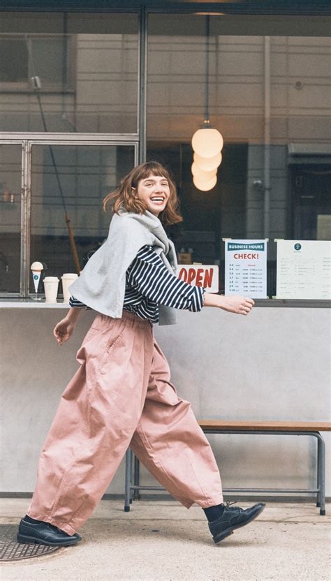 Pin By Songsongsong On 时尚街拍 Mood Board Fashion Fashion Outfits Japan Fashion