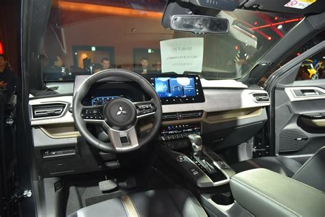 Mitsubishi Xforce Glx