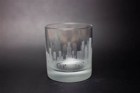 Chicago Illinois Skyline Custom Etched Old Fashioned Rocks Whiskey
