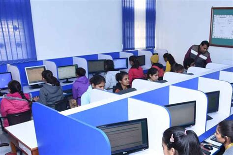 Computer Lab Class Computer Lab Prakritik School