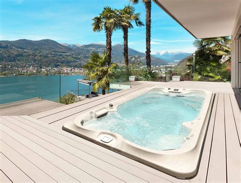Quality Jacuzzi® Products Jacuzzi®