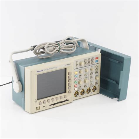 【楽天市場】【中古】[dw]8日保証 Tektronix Tds3054 Digital Phosphor Oscilloscope オシロスコープ 4ch 500mhz 5gs S 電源