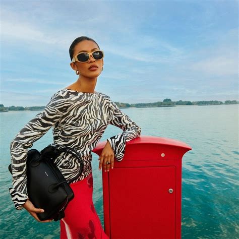 Model Tais Mmg Models