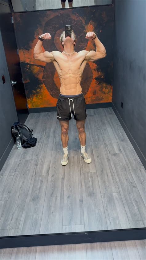 The Guy In The End😭 Sean Dawn