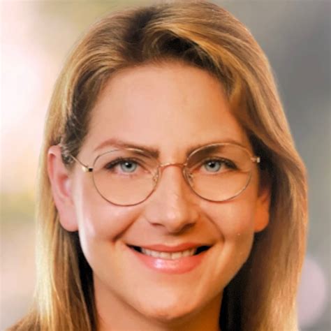 Anne Aßmann Referentin Personal Falke Kgaa Xing