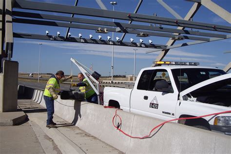 Spitzlift Receiver Hitch Mounted Crane For Trucks And Vans