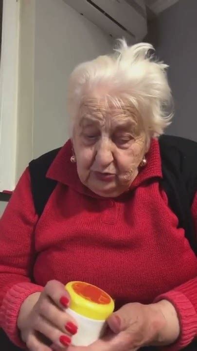 შუშანა ბებო🥰თხოვნაა მოიწონოთ და გამოგვიწეროთ მეტი ვიდეოსთვის🙏🥰 ტიკტოკი Funny სასაცილო Tiktok