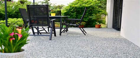 Jazz Up Your Front House With These Stunning Outdoor Flooring Ideas