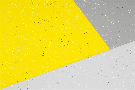 2021 년 의 두 가지 트렌디 한 색상의 종이 배경 노란색과 회색 2021년에 대한 스톡 사진 및 기타 이미지 2021년 감정 금속의 Istock