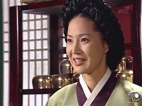 دانلود سریال جواهری در قصر قسمت سیزدهم فیلو