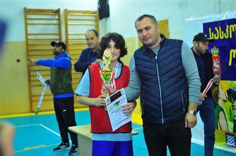 ლანჩხუთის მუნიციპალიტეტში სასკოლო სპორტული ოლიმპიადა ფრენბურთში