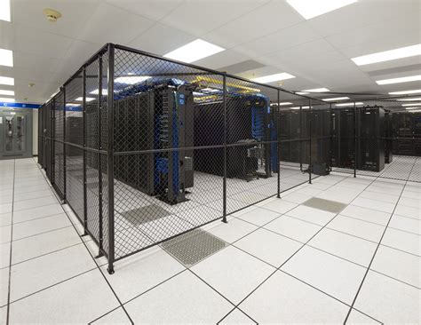 Research Colocation Providers Will Struggle Without Their Own Cloud Dcd