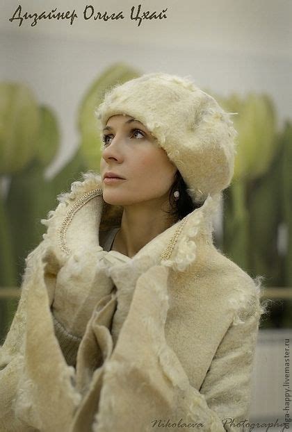 Купить или заказать Авторская ручная работа Валяный берет Niveus в интернет магазине на Ярмарке