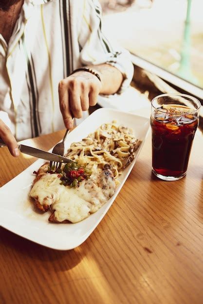 Premium Photo Tasty Chicken Meal On The Table