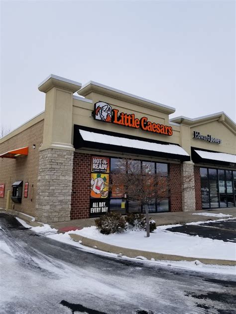 Little Caesars Pizza Peoria Il 61615 Reviews Hours And Contact