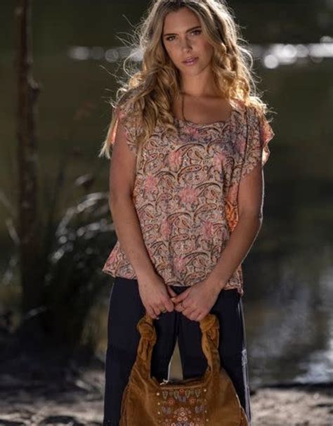 Cienna Lara Short Sleeve Top Lovebird Boutique