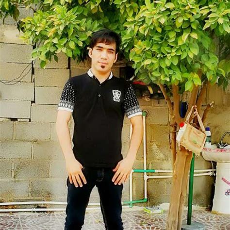 آهنگ هومن پناهی حاجی کل صفر تریاک فروشه Mp3