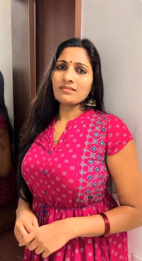 Kerala Saree Indian Sarees Beautiful Women Over 40 Indian Actress