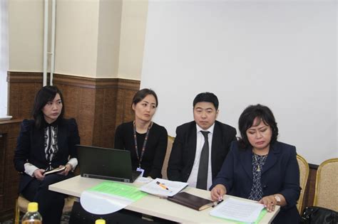 “ЗАЛУУЧУУДЫН ХӨГЖЛИЙГ ДЭМЖИХ ТУХАЙ” ХУУЛИЙН ТӨСӨЛД ЗАЛУУСЫН САНАЛЫГ АВАВ