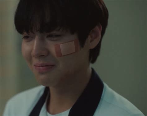 Yeon Sieun Smiling Weak Hero Class 1 In 2025 Aesthetic Guys Hero