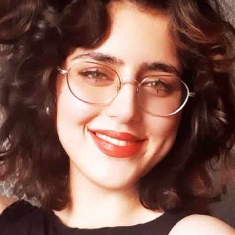 ‎یاشگین کیانی‎ ‎عشق هست 🌱‎ Instagram