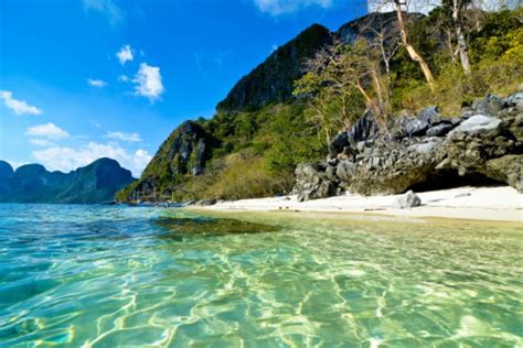 Wikasitha ඔබ සතුව Digital Photography Camera ක් ඇත්නම් වැඩි විස්තර සඳහා මෙතනින් එන්න