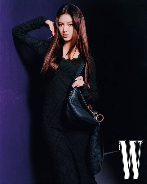 뉴진스 다니엘 버버리 W코리아 화보  연예이슈 수다방 네모판