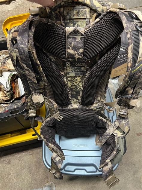 Eberlestock F1 Mainframe With Batwings Sold