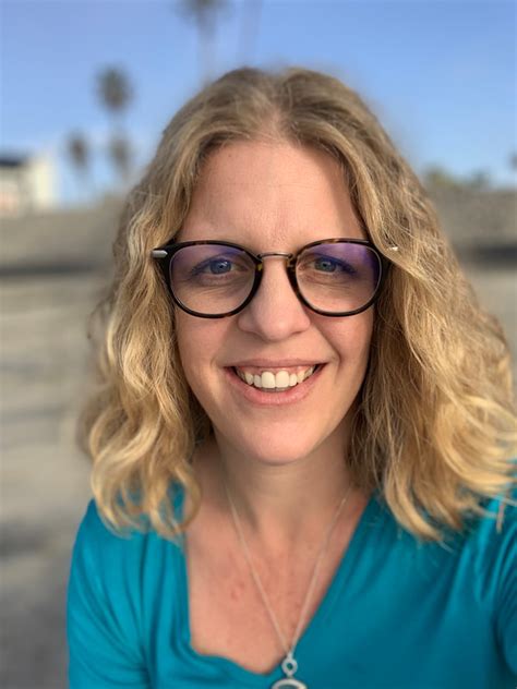 Stephanie Mullens Instagram Twitter And Facebook On Idcrawl