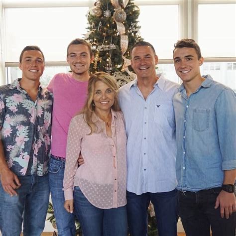 Riley Hammil Bio Age Height Net Worth Facts Nationality