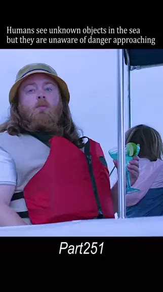 Giantess Unaware Discover