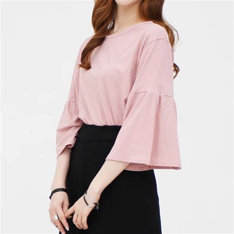 푸하핫 나팔소매 티셔츠 11900won 하나쯤 소장해두면 여러코디에 활용할수 있는 실속만점