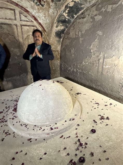 पाकिस्तान में है भगवान राम के बेटे लव की समाधि उन्हीं के नाम पर बसा