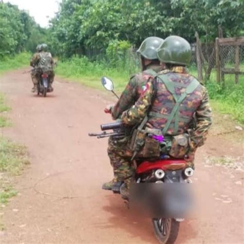 သဲကုန်းမြို့နယ်တွင် ကျေးရွာများကို မီးရှို့နေသော စစ်တပ်စစ်ကြောင်းကို မိုင်းဆွဲတိုက်ခိုက်မှု စစ