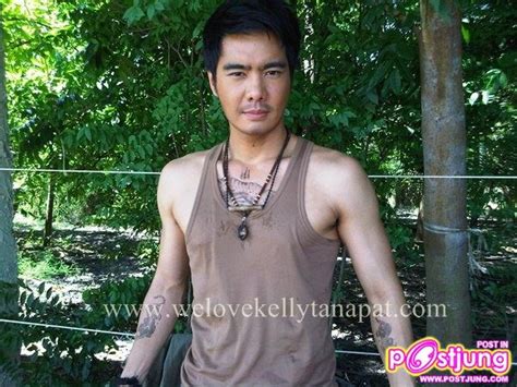 เคลลี่ ธนะพัฒน์ หล่อล่ำ จากละคร เสือสั่งฟ้า