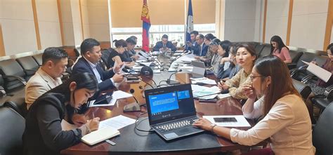 ДЭЭЛТЭЙ МОНГОЛ НААДАМ 2022 АРГА ХЭМЖЭЭНИЙ АЖЛЫН ХЭСЭГ ХУРАЛДЛАА Ажлын хэсгийн хуралд