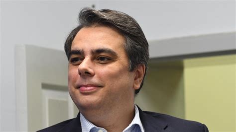 Асен Василев Информацията за агенти в Руската църква дойде и от партньорски служби Новини бг