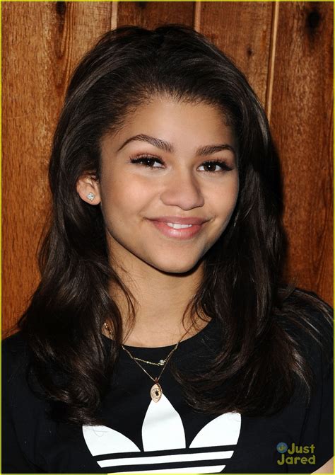 Zendaya Recording Replay Studio Pics Photo 572934 Photo Gallery
