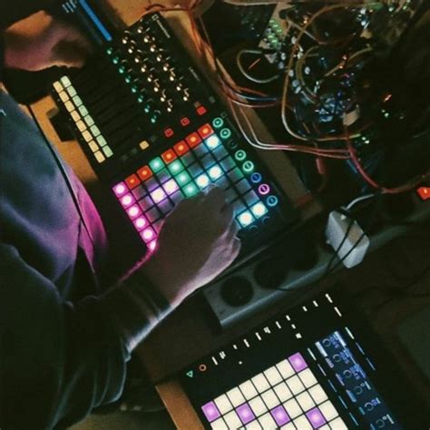 Stream Live Osso Pt1 Ambient Modular Live Performance By Snoopy