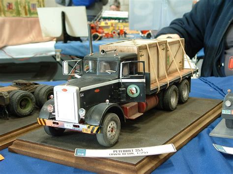 Dscf0212 Model Truck Kits Peterbilt Trucks Toy Trucks