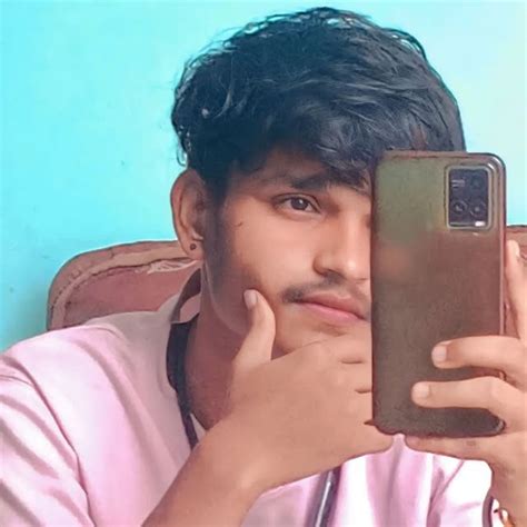 Xçūtē Vīshū 🔵 Xcute Vishu • Threads Say More