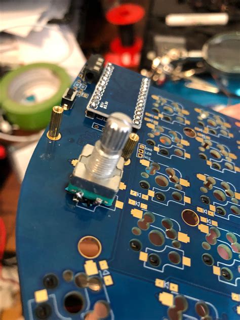 I Learned The Lily58 Pcb Doesnt Support A Rotary Encoder By Default But I Made It Work R