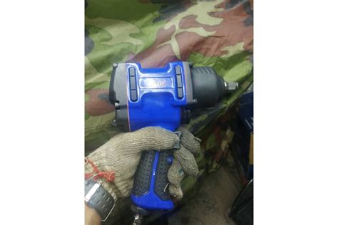 Пневматический ударный гайковерт Kraft Kt 707003 выгодная цена