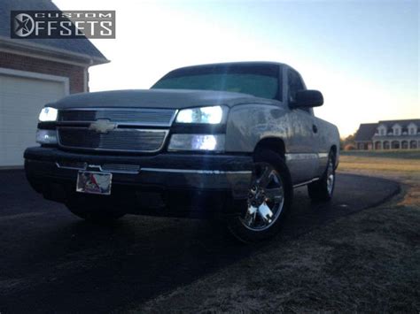 2006 Chevrolet Silverado 1500 With 20x8 5 0 Oem Wheels Tahoe And 275
