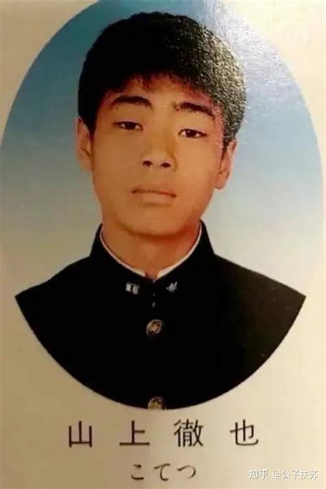 枪袭日本前首相安倍晋三的嫌疑人：山上徹也是个什么样的人？ 知乎
