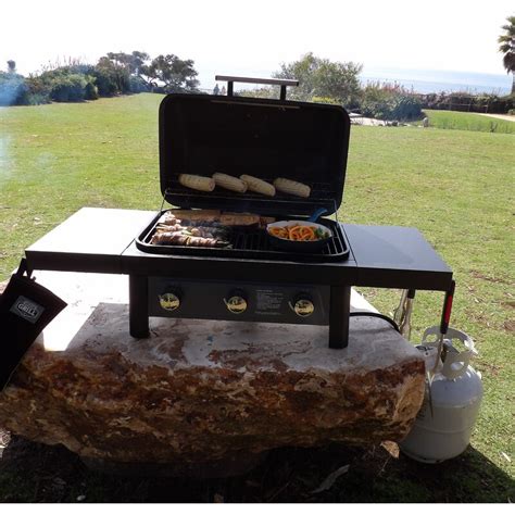 Bronco Brand Man Grills 3 Burner Portable Liquid Propane 27000 Btu