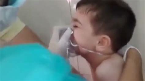 Десетки отровени с химическо оръжие в Алепо снимка видео Новини бг