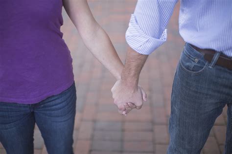 Fotos Gratis Hombre Gente Masculino Pierna Pareja Azul Tomados