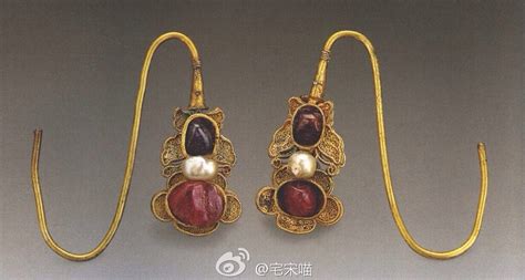 镶珠宝花蝶金耳环 明万历 明神宗定陵地宫出 高清图片堆糖美图壁纸兴趣社区