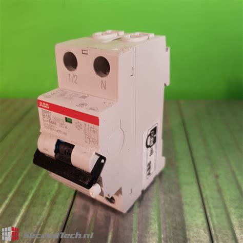 Abb Ds201 B16 Ds201b16a30 230 V Ac